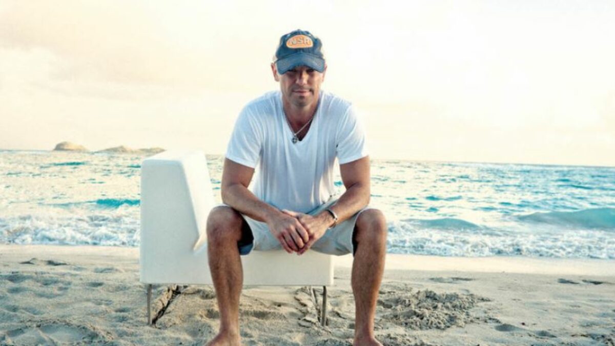 Biography Of Kenneth Chesney, Facts, Real Name, Age, Net-worth, Awards ...