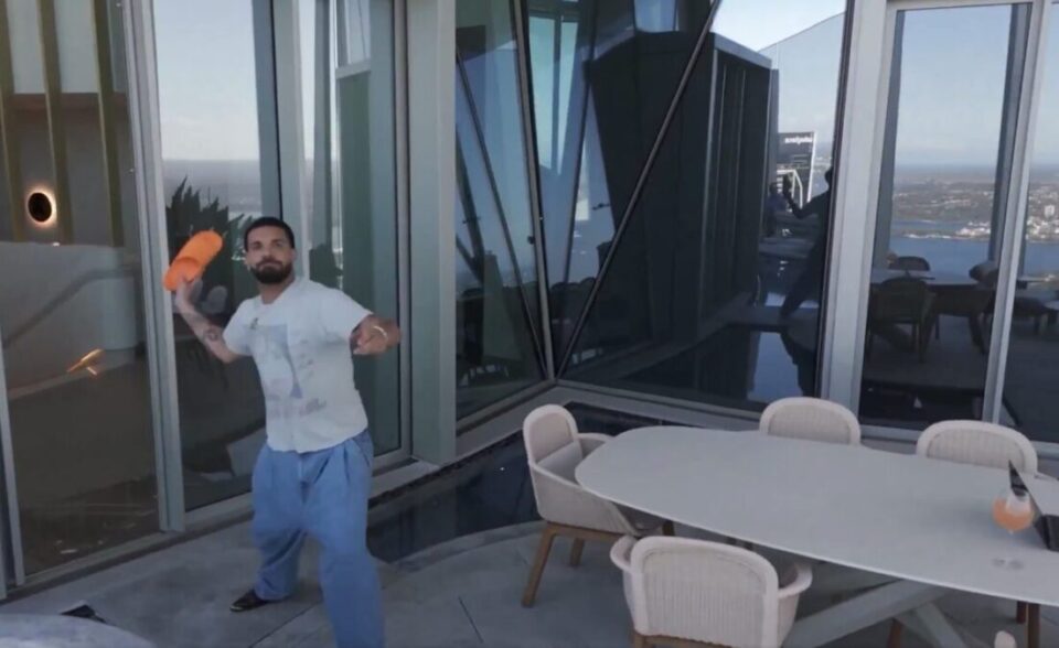 Video Of Drone Catching Drake Gambling On Stake On His Computer Is ...